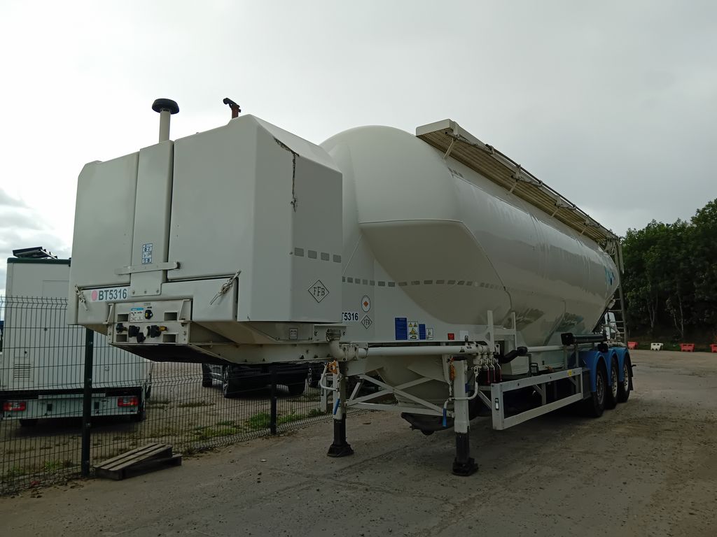 2017 Feldbinder Powder Tanker – Truck Trading
